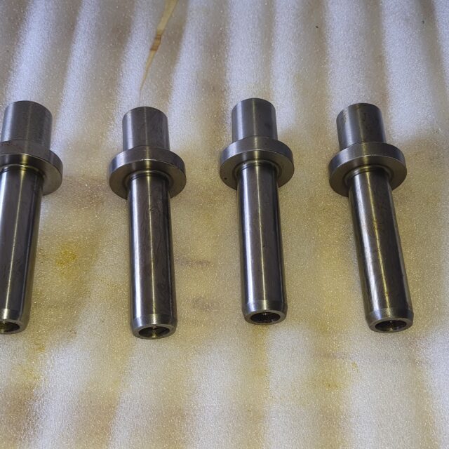 MAN B&W 6 L23/30H - Valve Guide - AMAF Marine
