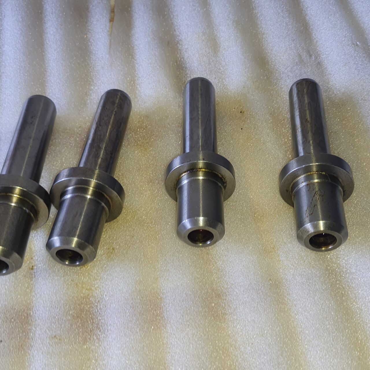 MAN B&W 6 L23/30H - Valve Guide - AMAF Marine